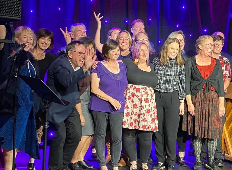 Glee Bayside : Glee Club